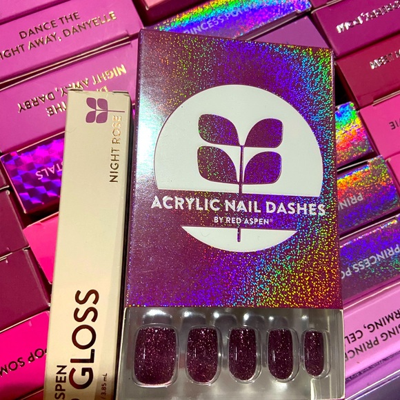 Makeup | Night Rose Acrylic Nail Dashes | Poshmark